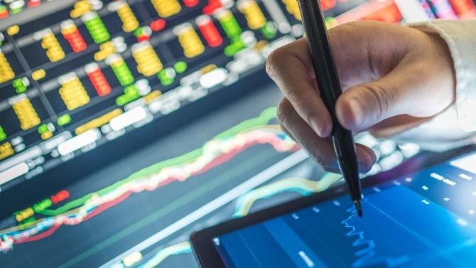 Seis predicciones sobre la IA para 2024 | PwC