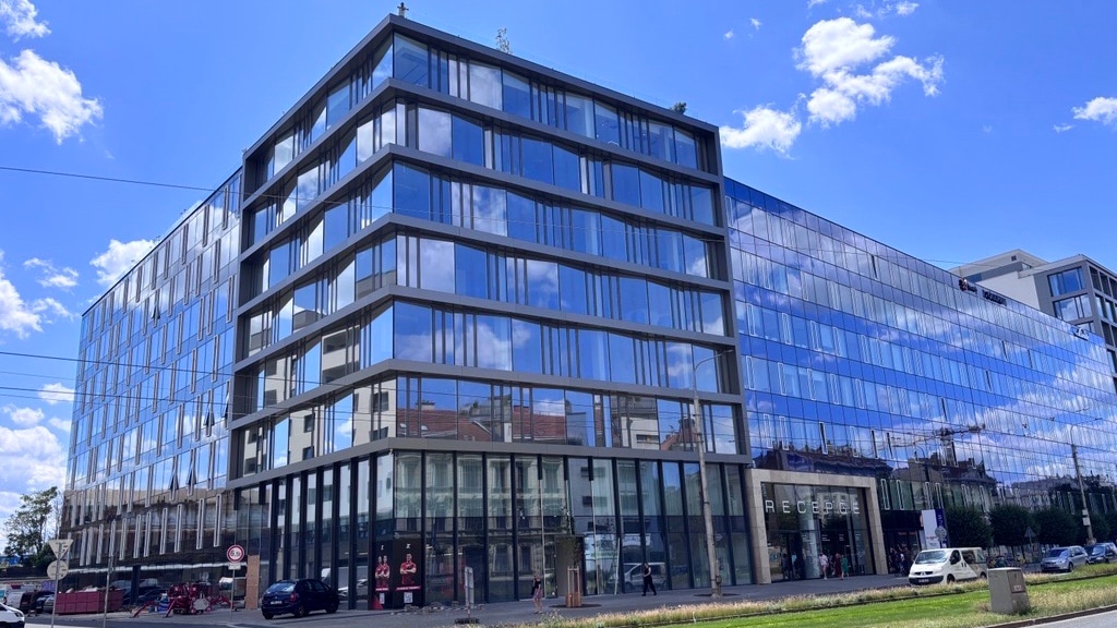 Contact and invoicing details | PwC Czech Republic