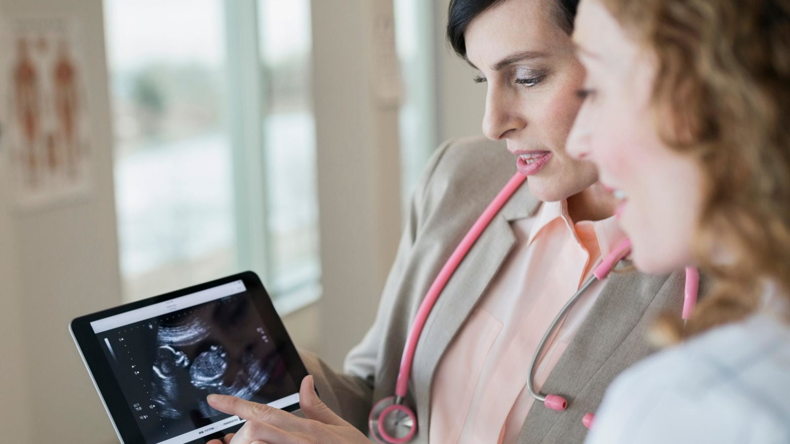 Healthcare data protection in the UAE: A new federal law - PwC Middle East