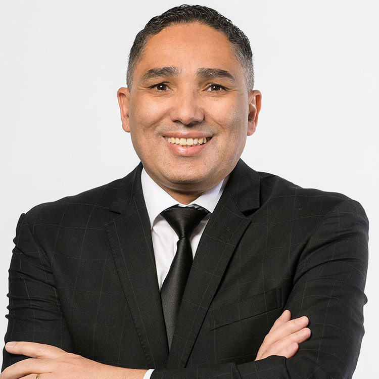 Bruce Hansen's Instagram, Twitter & Facebook on IDCrawl