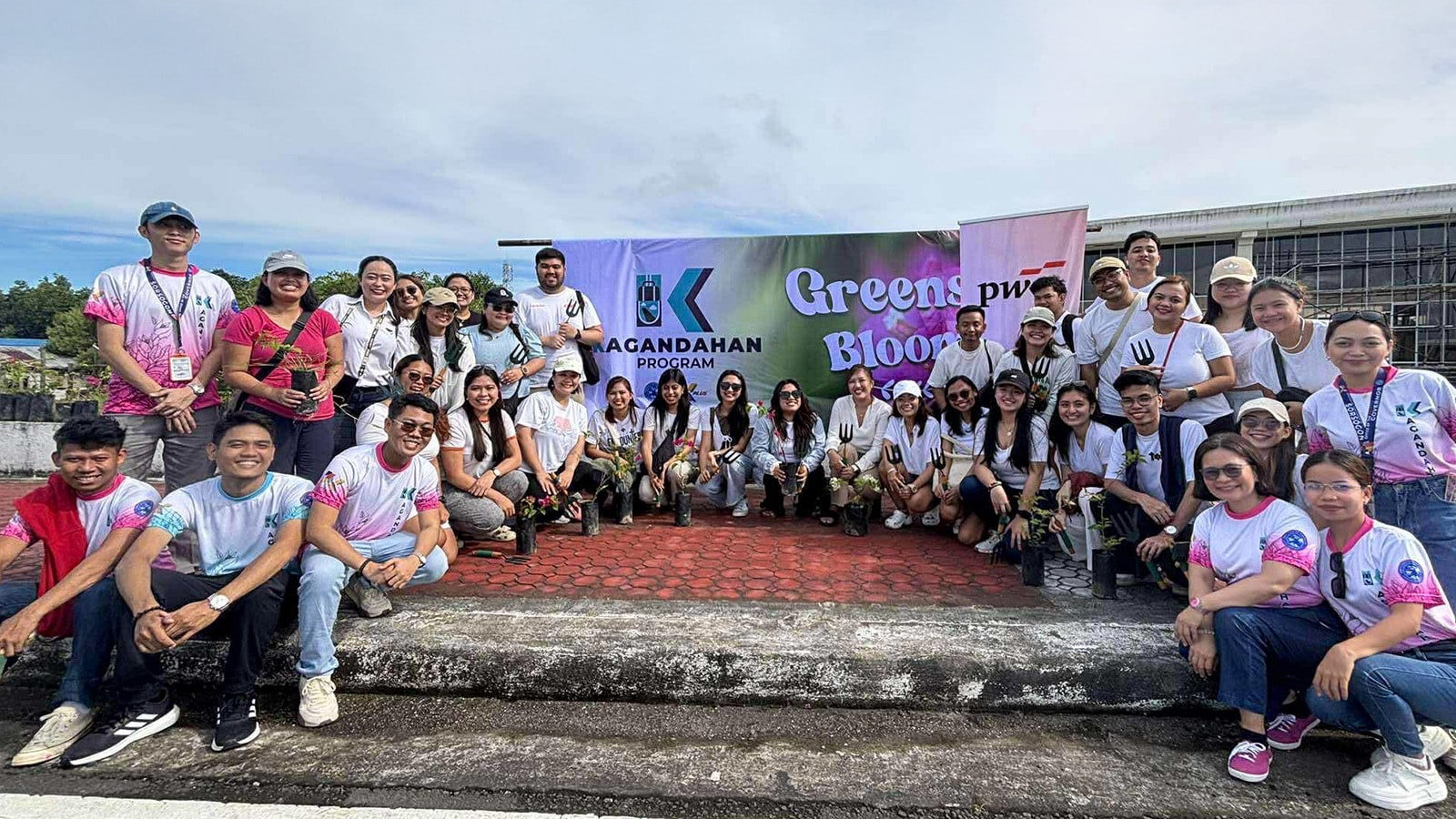 PwC Philippines’ International Tax Services Group plant bougainvillea in Sorsogon City