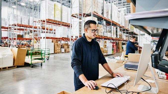 AI-powered supply chains: PwC